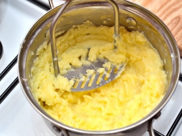 Cómo preparar Causa Rellena de Pollo - Comidas Peruanas