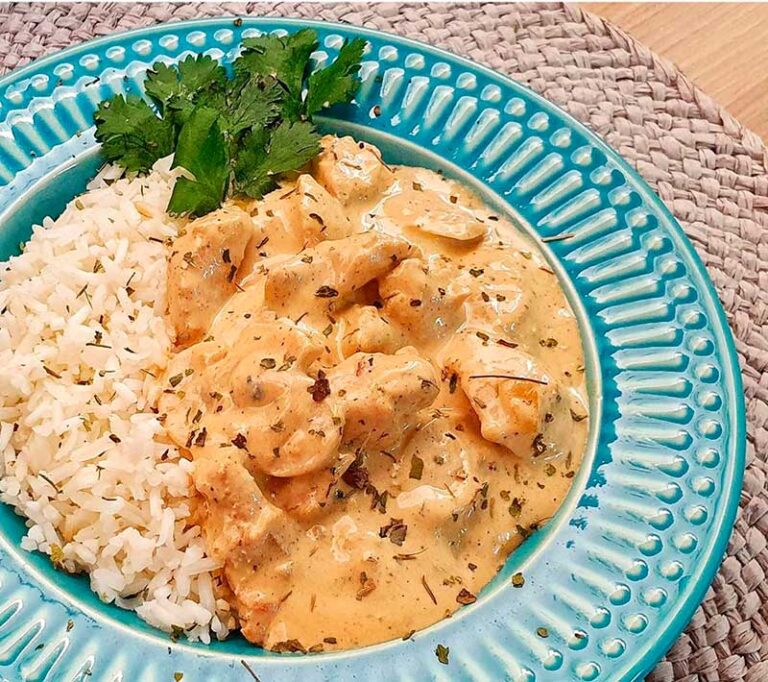 Cómo Preparar Pollo en Salsa Strogonoff - Comidas Peruanas
